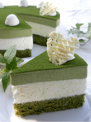 10 Delicious Matcha Pastries that you would go for a try – Eric's Cakes